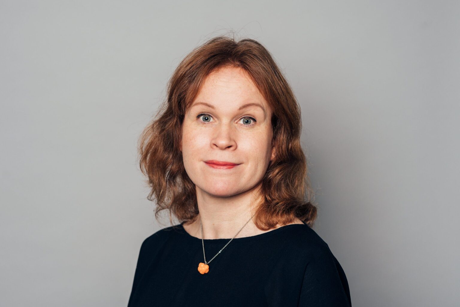 Elina Hakoniemi | Demos Helsinki